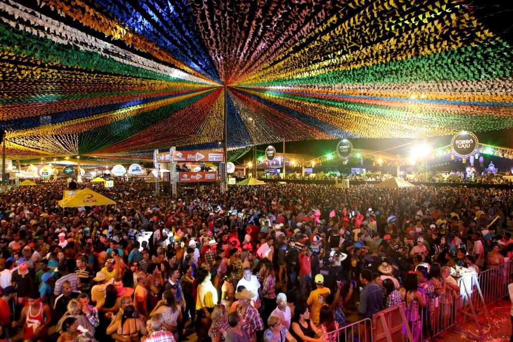 Confira a programação dos festejos de São Pedro em Feira de Santana ...